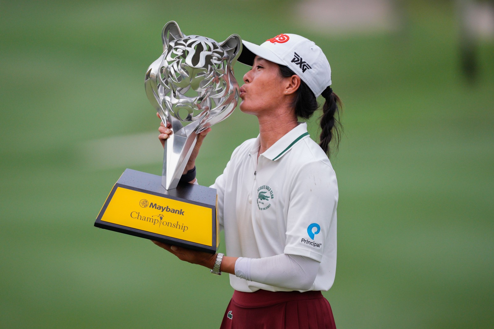 Women's Golf Magazine - Boutier Clinches Coveted Tiger Trophy at the Maybank Championship with ...