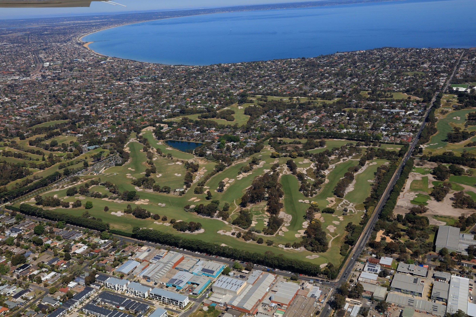 Women's Golf Magazine - Melbourne’s Sandbelt Golf Guide