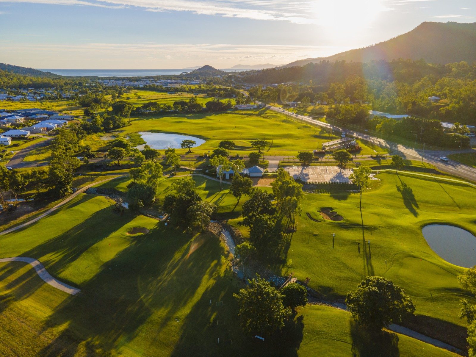 Women's Golf Magazine - THE WHITSUNDAYS GOLF GUIDE
